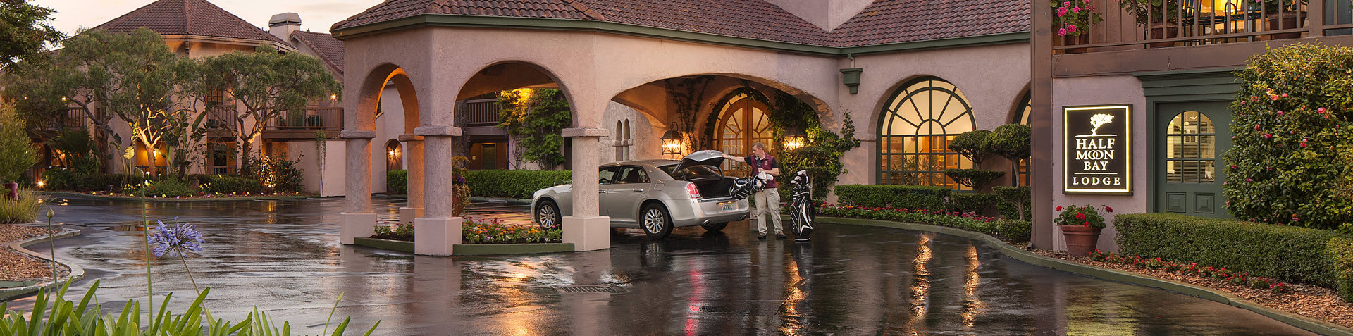 Hotels in Half Moon Bay | Our Hotel | Half Moon Bay Lodge