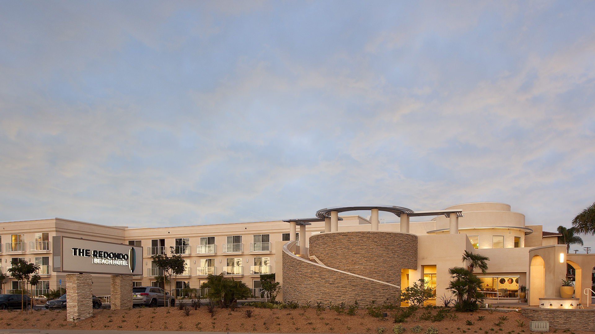 Redondo Beach Hotel, A Tapestry Collection | Official Site