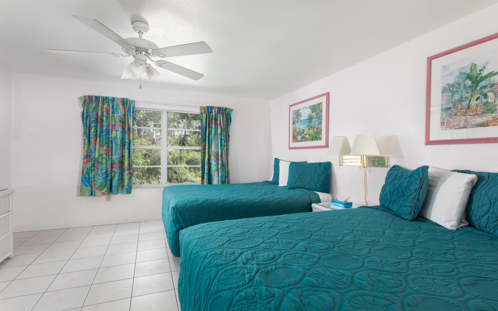 Key Largo Waterside Resorts | Townhouses | Amoray Resort