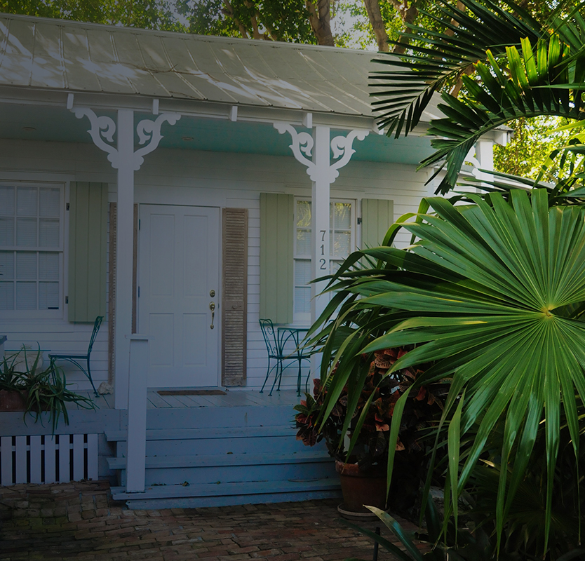 Cigar House | Bahama Gardens