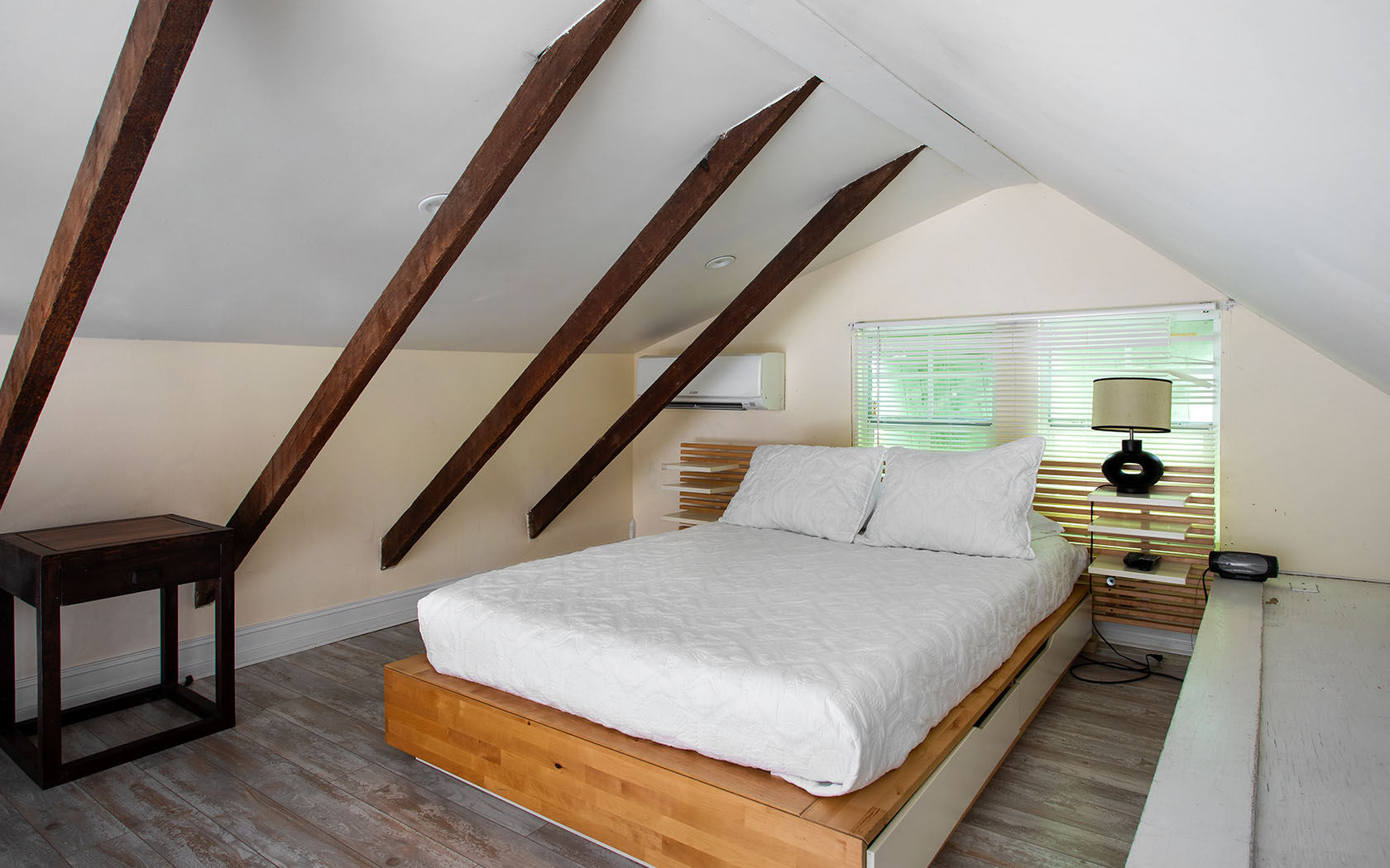 Conch House Key West | Conch House | Bahama Gardens