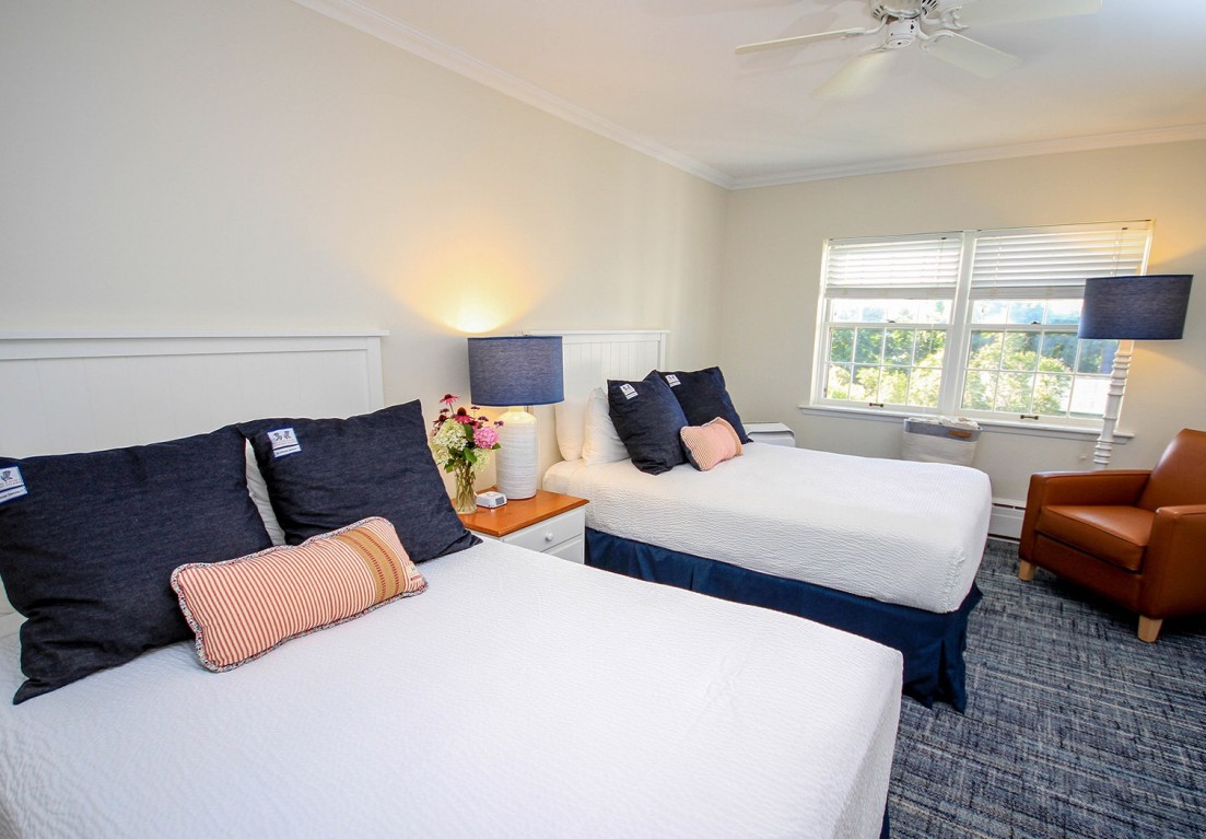 Straits Lodge | Mission Point Resort