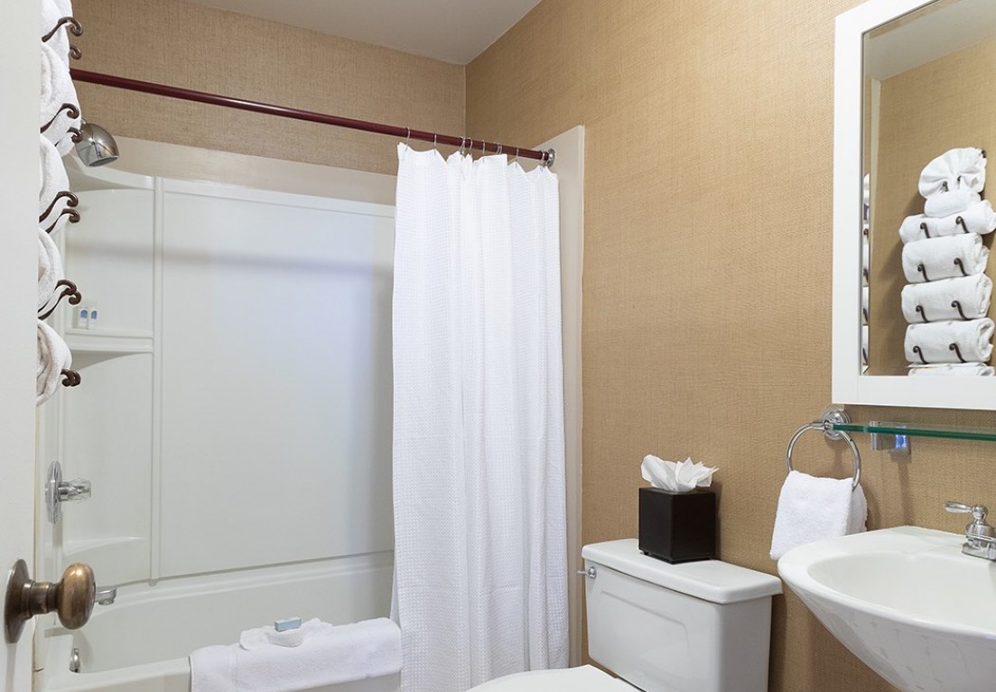 Main Lodge | Mission Point Resort