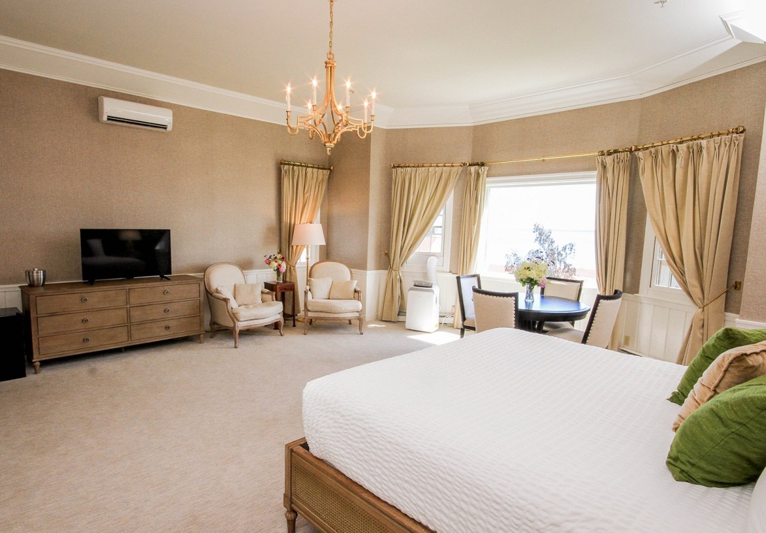 Main Lodge | Mission Point Resort