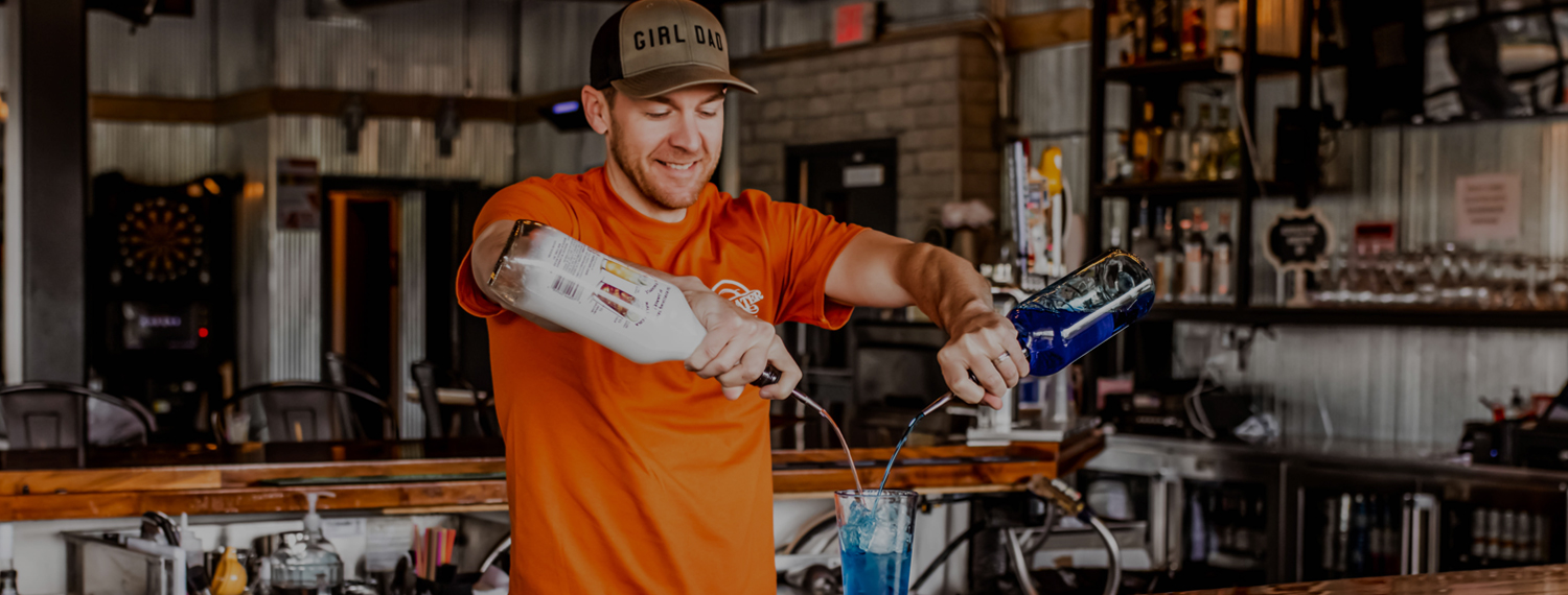 Backwater Bar And Grill | Rooftop Restaurant in Prairie du Chien